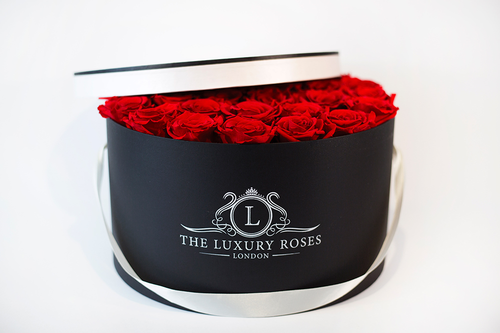 Jadore-black-extra-large-30-roses - Preserved Rose Arrangements ...
