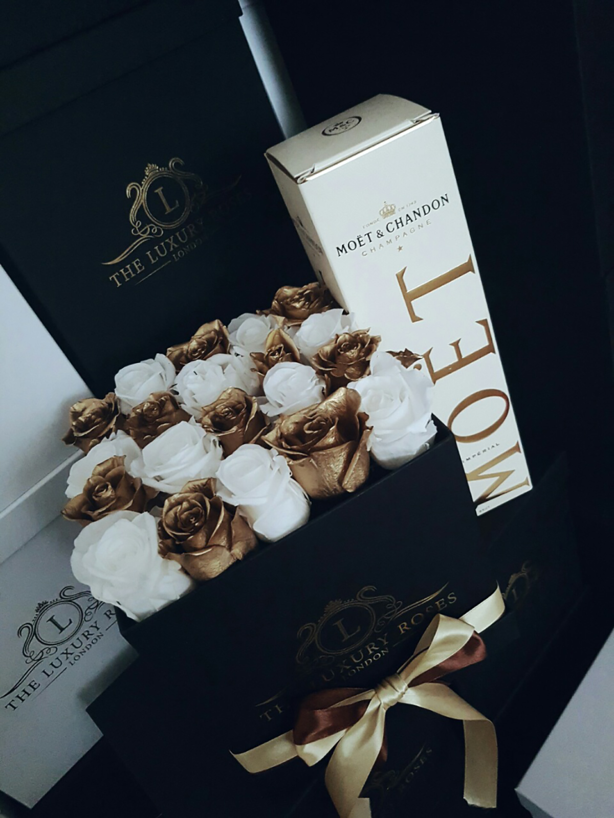 gold-mix - Preserved Rose Arrangements & Delivery | The Luxury Roses of ...