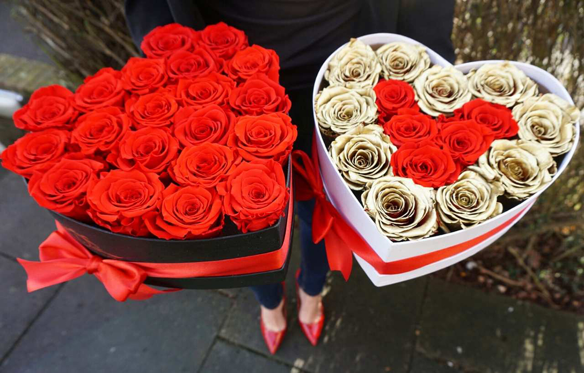 heart-box-of-infinity-roses - Preserved Rose Arrangements & Delivery ...