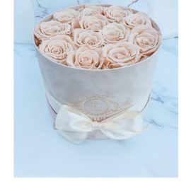 Online infinity rose delivery | The Luxury Roses of London